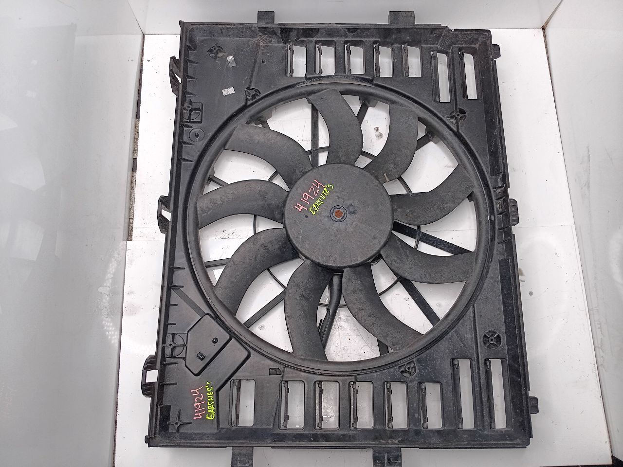 PORSCHE CAYENNE 2013-2014 Fan Assembly 3.0L, diesel Radiator Condenser ...