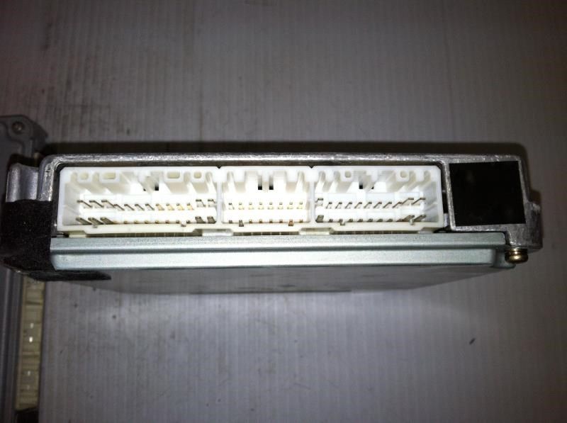 1998 TOYOTA COROLLA 98 Electronic Control Module; (behind Console) AT ...