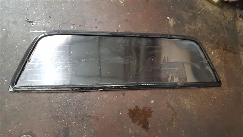 TOYOTA MR2 1986-1989 w/spoiler, exc. bronze Back Glass - Gardner Auto Parts