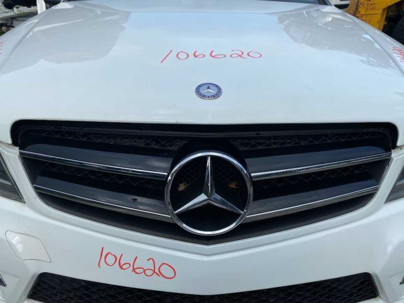 MERCEDES-BENZ MERCEDES E-CLASS 2016 212 Type, Sdn, E250, forward ...