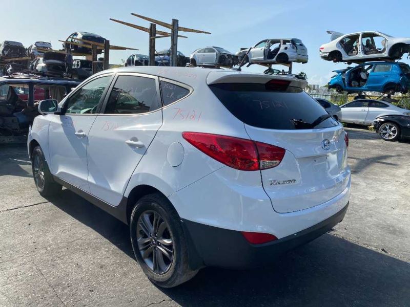 HYUNDAI TUCSON 2015 FWD, gasoline, R. Quarter Panel Assembly - Gardner ...