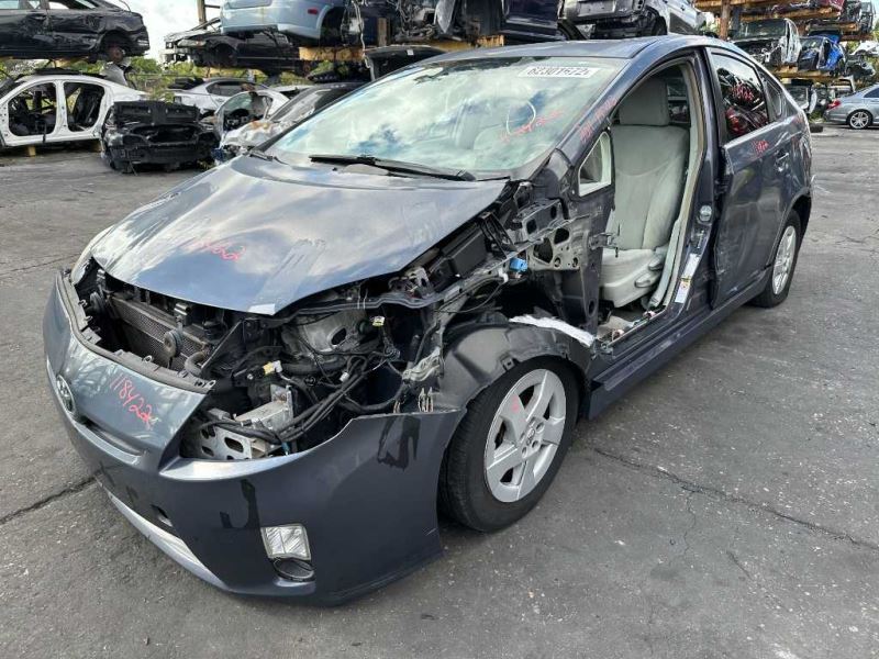 TOYOTA PRIUS 2013-2015 (front), Prius Plug-in (VIN DP, 7th and 8th ...