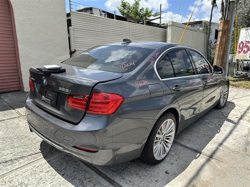 BMW 335i 13 (AWD), Sdn Transfer Case Assembly - Gardner Auto Parts