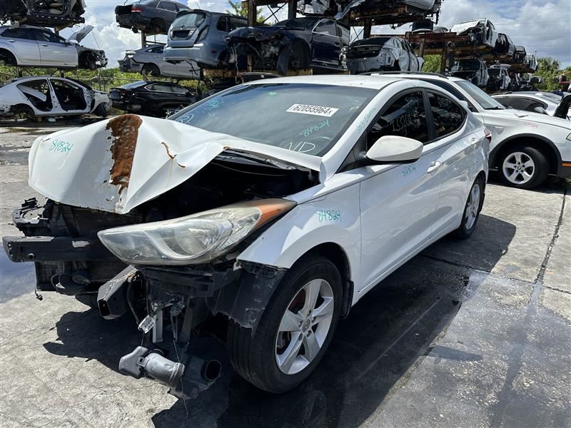 KIA FORTE 2017 Fuel Injector 2.0L, Mexico built (VIN 3, 1st digit ...